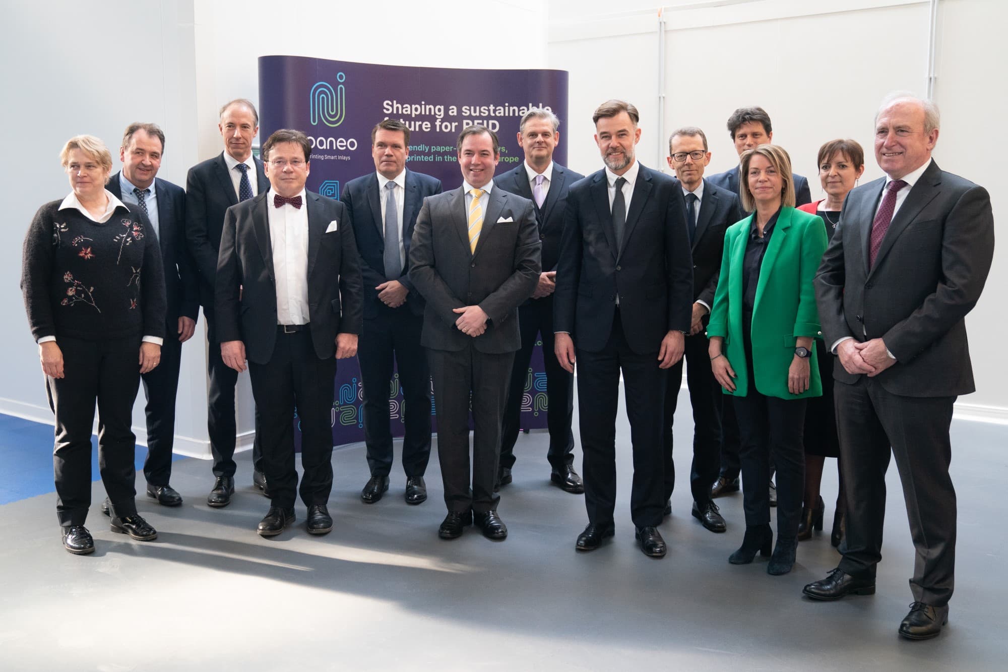 Visit of H.R.H the hereditary Grand Duke to the production site of VBS ...